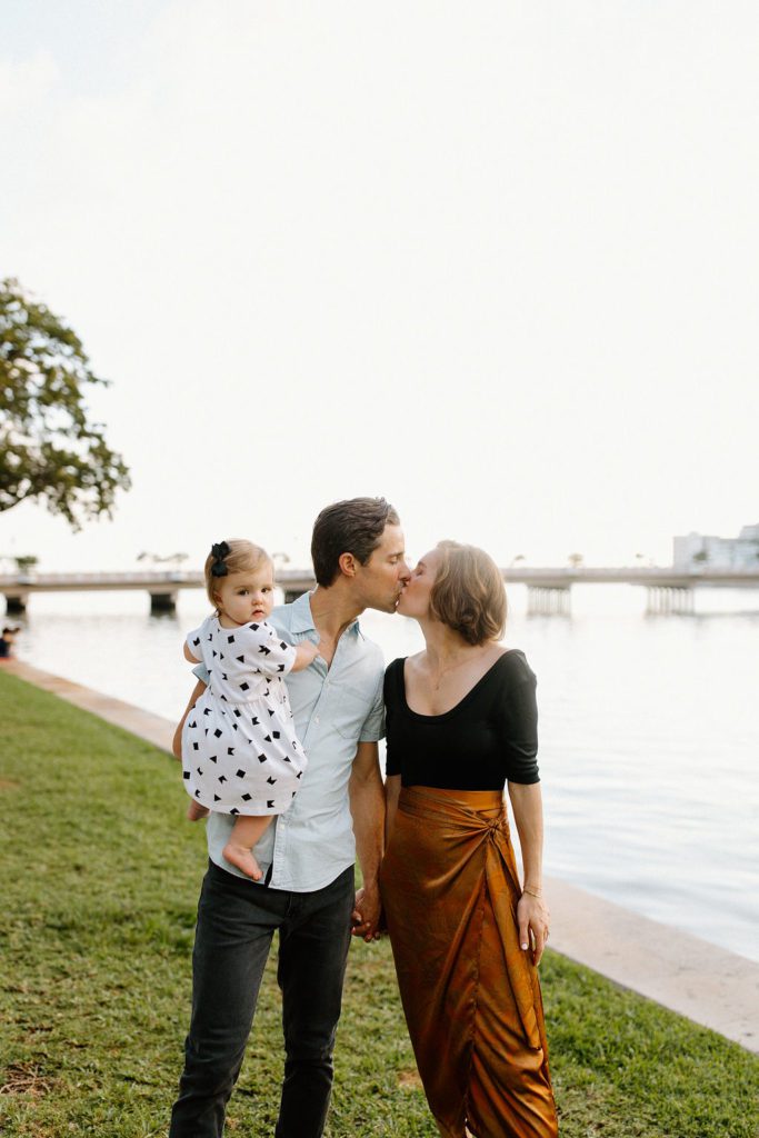 Brickell Key Park Family Session | Miami Family Photographer - Miami ...